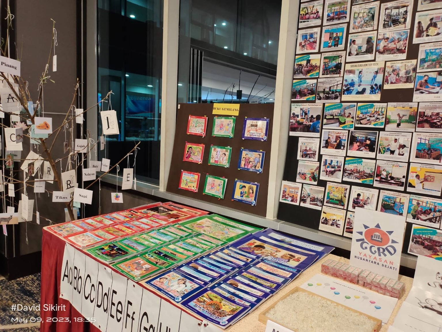 YNS held a Literacy Exhibition Stand at the Coordination Meeting of ...